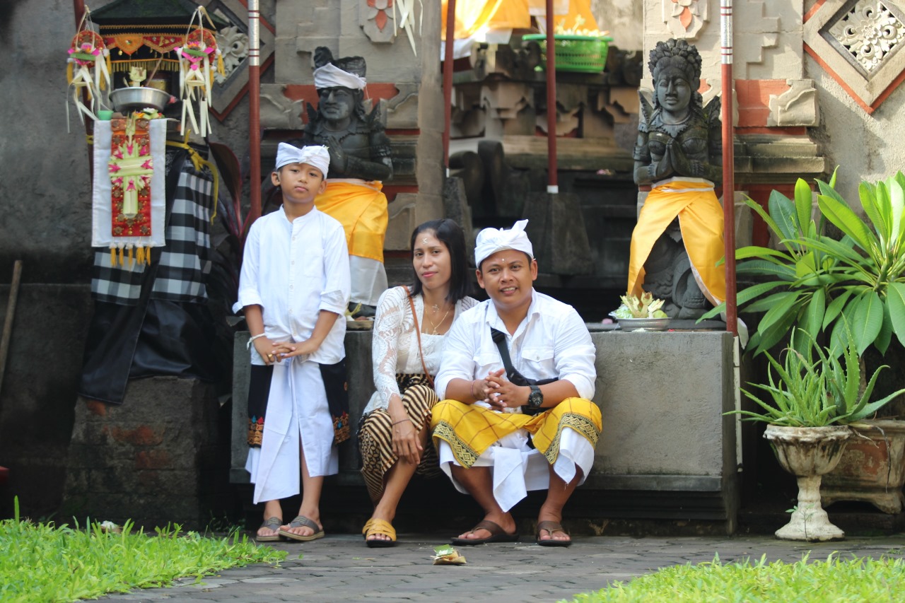 Family Temple in Bali - Cultural Guide for Travelers
